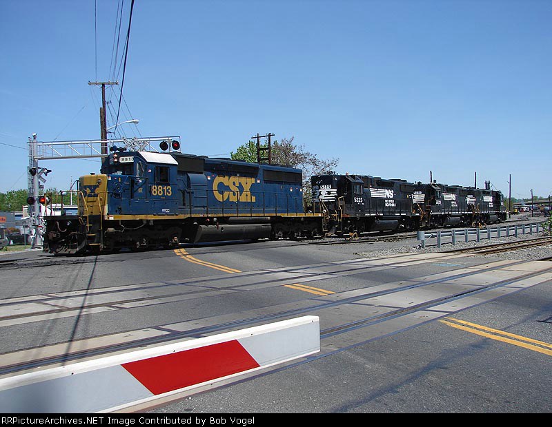 CSX 8813